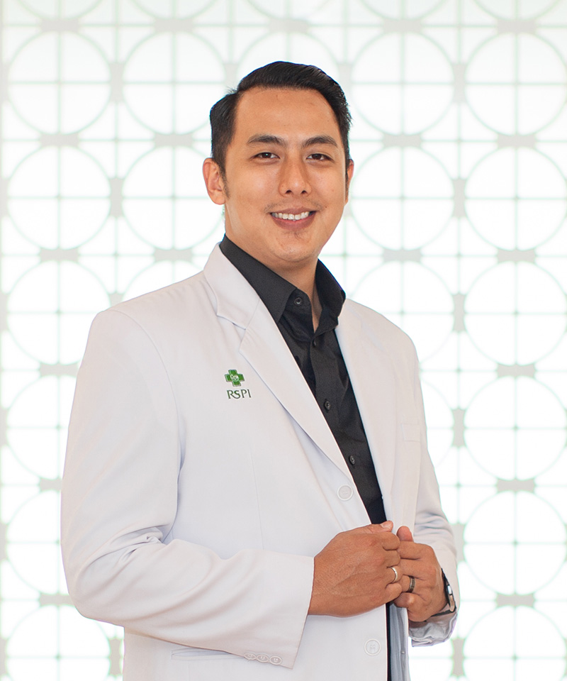 drg. Adria Permana Putra, Sp. B.M.M | RS Pondok Indah
